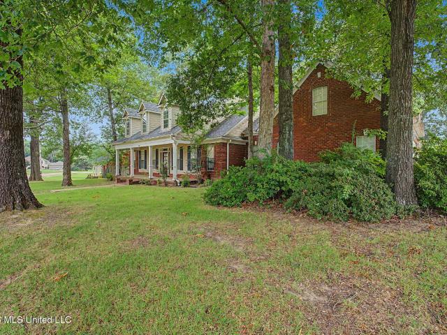 800 Cedar Crossing
