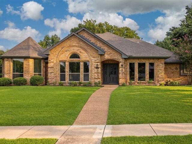 800 Crane Dr, Coppell, TX 75019