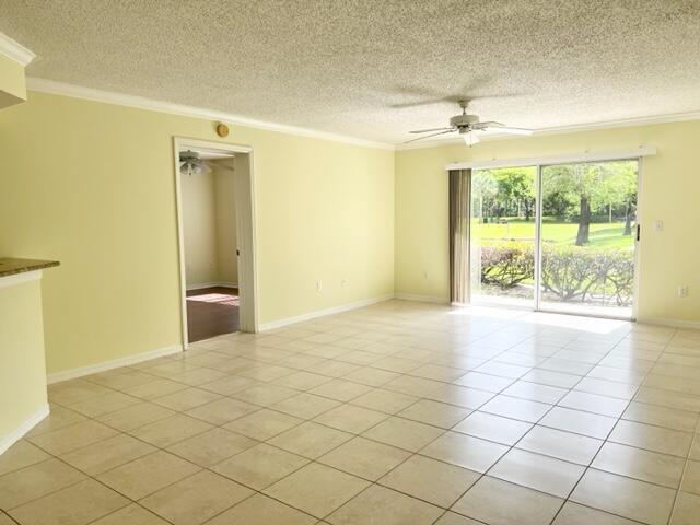 800 Crestwood Ct S, Unit 811, Royal Palm Beach, FL 33411 | MLS #B26011 | Compass