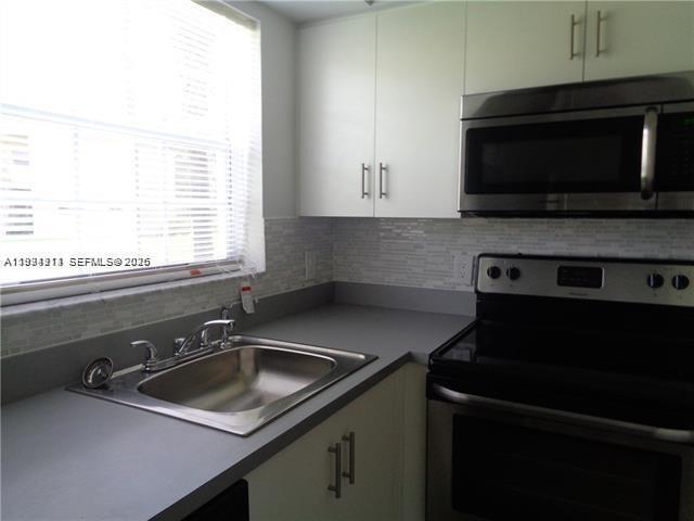 800 Cypress Park Way, Unit J1, Deerfield Beach, FL 33064 | MLS #A11994 | Compass