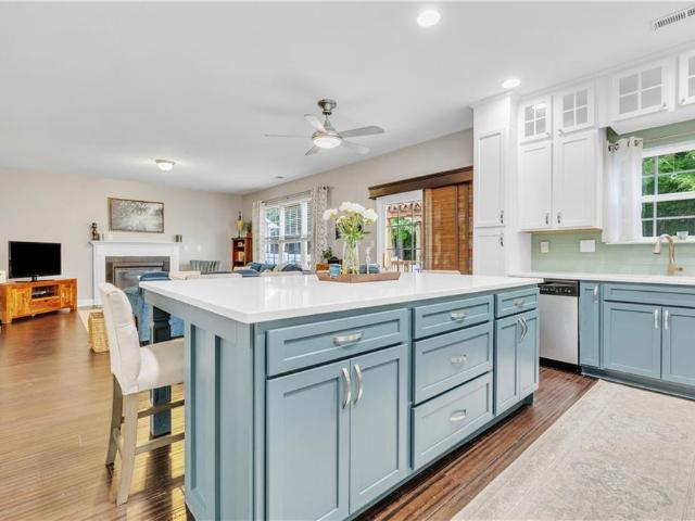 800 Aaron Culbreth CT