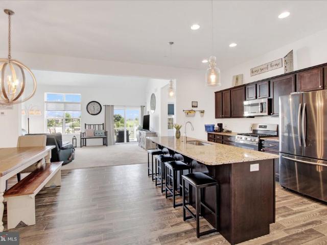 800 Aurora Drive