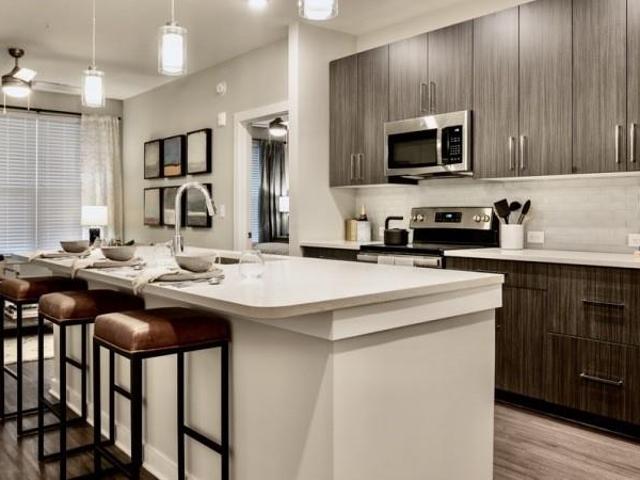 800 Galleria Pkwy SE, Unit 207, Atlanta, GA 30339 | MLS #7443 | Compass