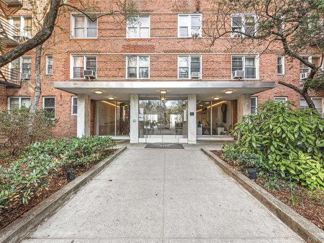 800 Grand Concourse 3BS