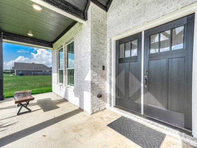 800 Greystone Lane