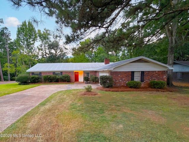 800 Dogwood St, Clinton, MS 39056