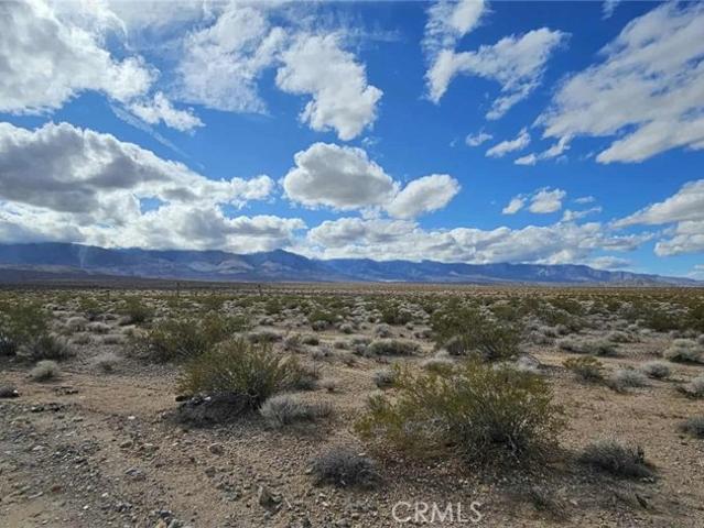 800 Donaldson Rd, Lucerne Valley, CA 92356 | MLS #HD26066 | Compass