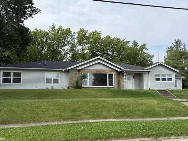 800 E Broadway Ave, Fairfield, IA 52556