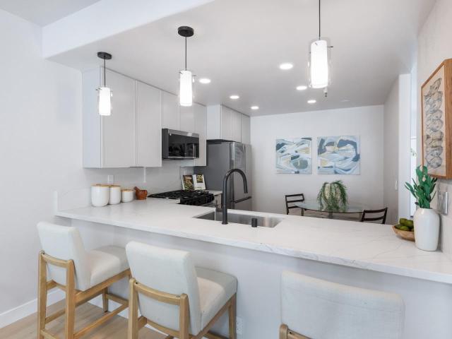 800 E Charleston Road 9
