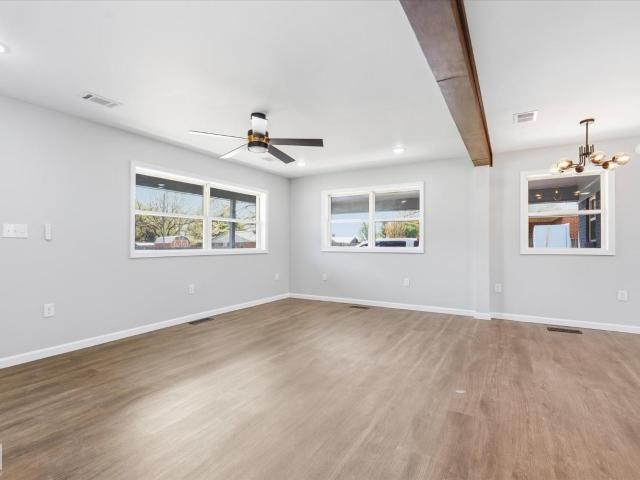 800 E Elm Street