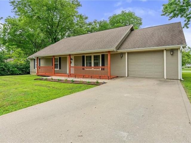 800 E N Main St, Richmond, MO 64085