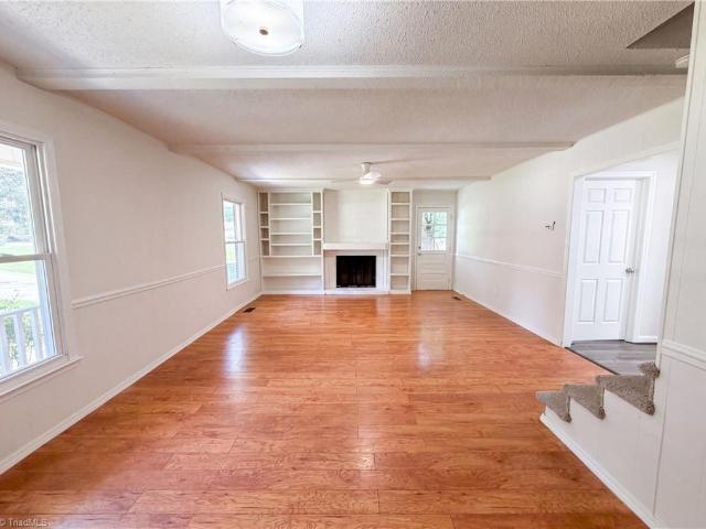 800 Edinburgh Drive