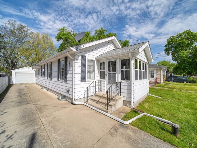 800 Fairyland Avenue