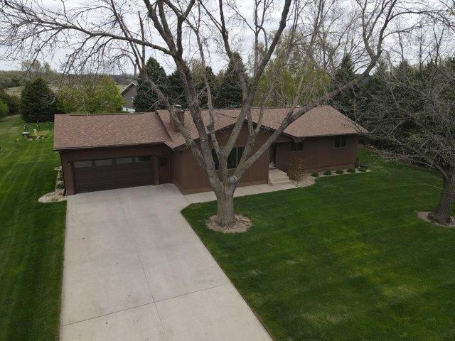 800 Firesteel Dr, Mitchell, SD 57301