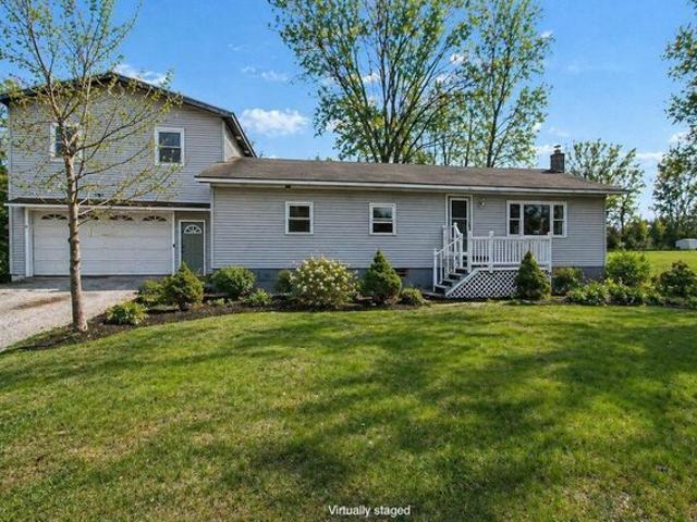800 Fisher Pond Rd, Saint Albans Town, VT 05478
