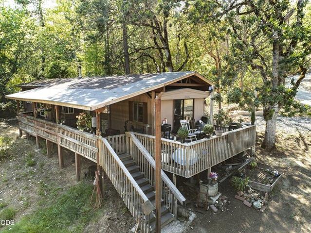 800 Homewood Rd, Grants Pass, OR 97527