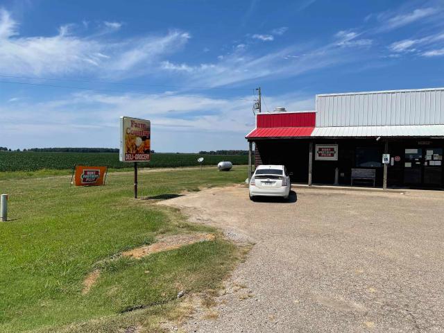 800 Highway 64