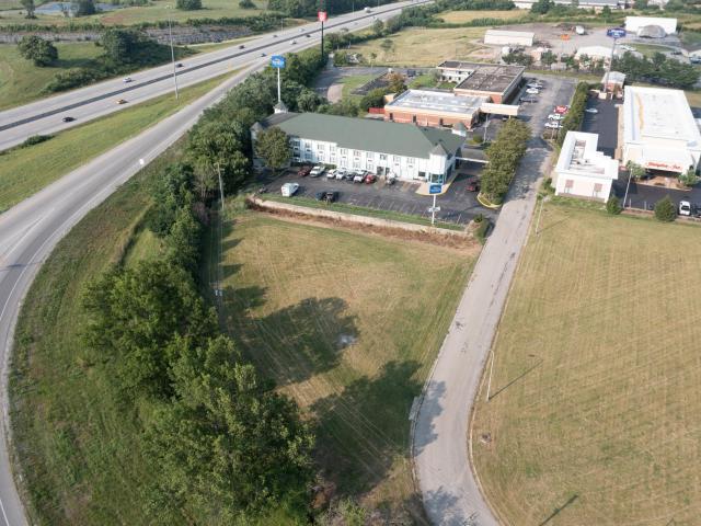 800 Interstate Drive