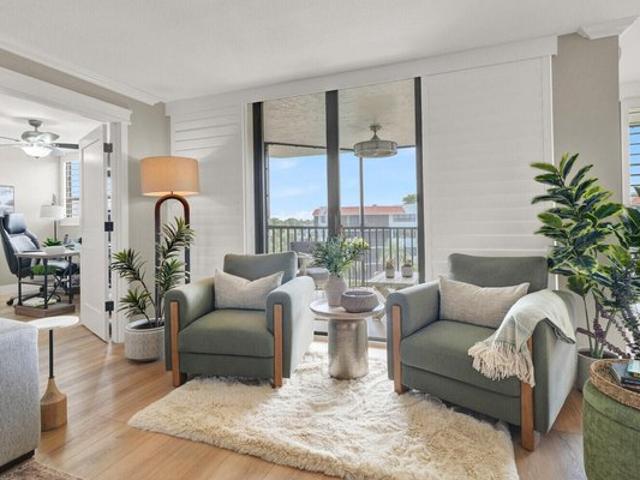 800 Jeffery St Apt 403, Boca Raton, FL 33487