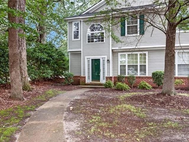 800 Oak Springs Ct, Newport News, VA 23602