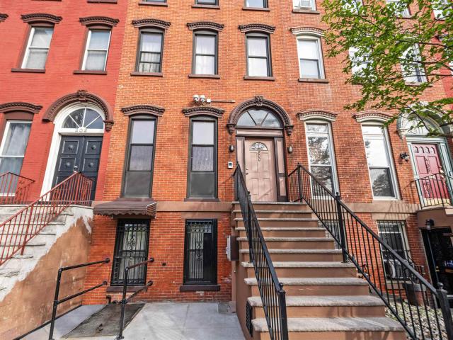 800 Ocean Ave # 1