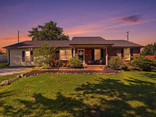 800 Old Gallatin Rd, Portland, TN 37148