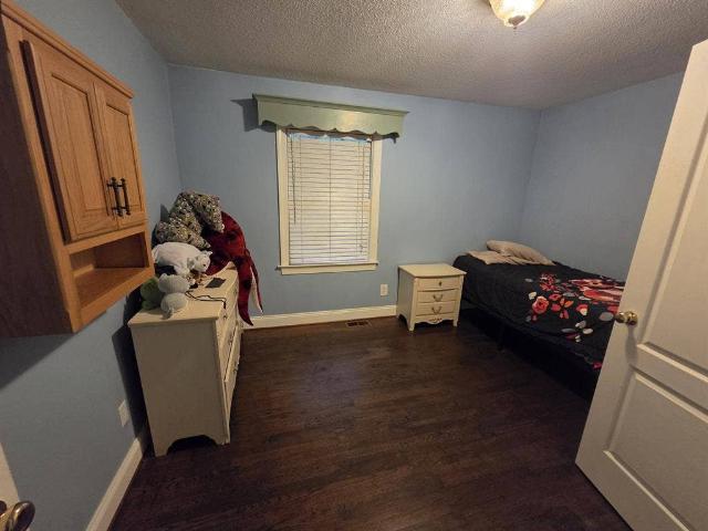 800 /mo Utilities Incl