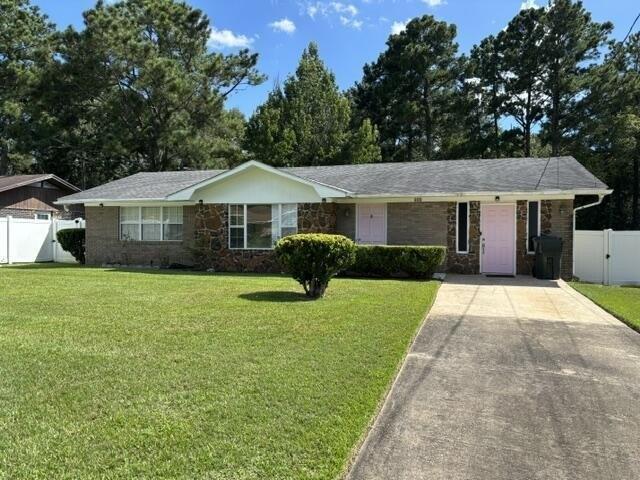 800 Moorehouse Dr, Dothan, AL 36303
