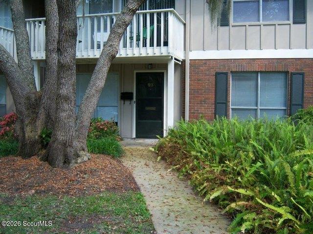 800 Mallery St Apt 93, Saint Simons Island, GA 31522