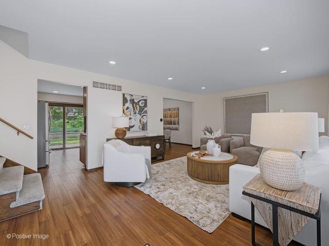 800 Marston Avenue NE