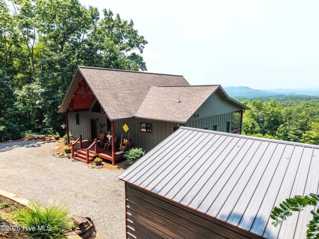 800 Mary King Mountain Drive