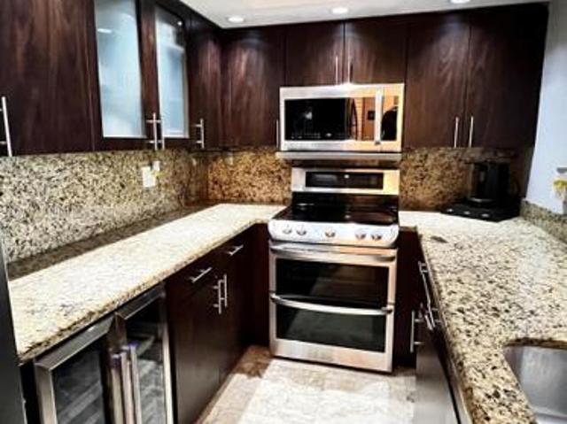 800 Miami Ave N #E 405, Miami, FL 33136