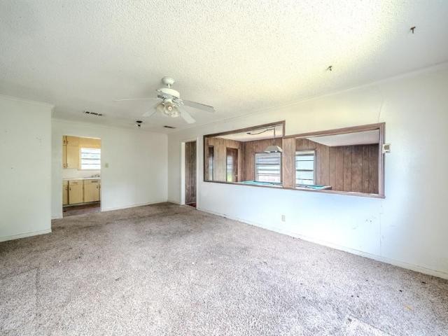 800 Mimosa Drive