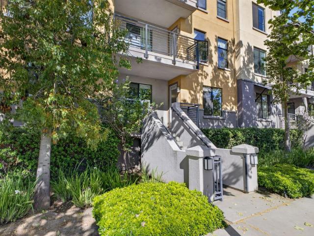 800 N 8th Street 103