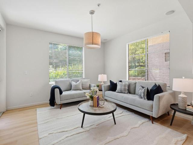 800 N 8th Street 129