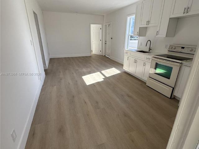 800 N Federal Hwy, Unit 2, Hollywood, FL 33020 | MLS #A11973 | Compass