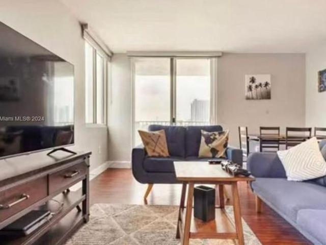 800 N Miami Ave #E 1009, Miami, FL 33136