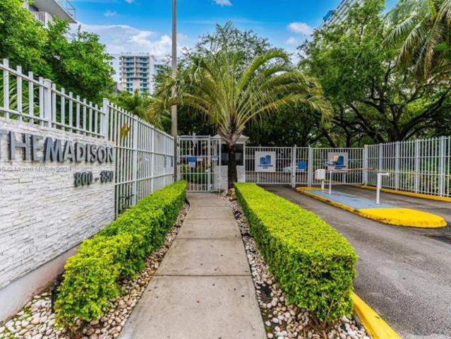 800 N Miami Ave #E 1204, Miami, FL 33136