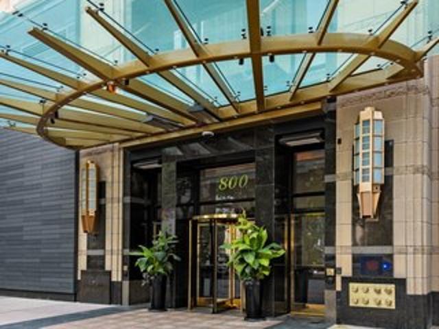 800 N Michigan Ave Ph 64, Chicago, IL 60611