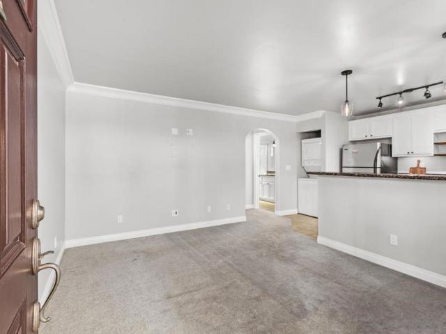 800 N Mollison 21