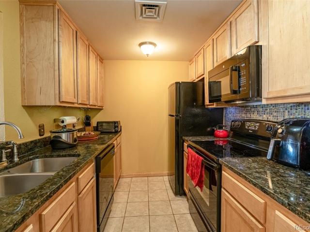 800 N Pearl St, Unit 403, Denver, CO 80203 | MLS #2701 | Compass