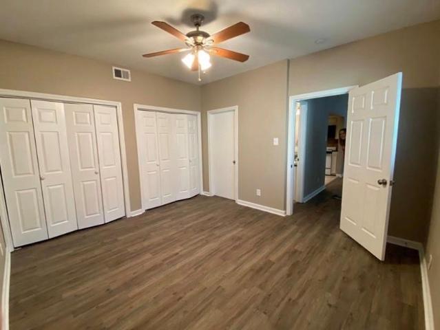 800 N San Jacinto St, Unit 201, Conroe, TX 77301 | MLS #95424