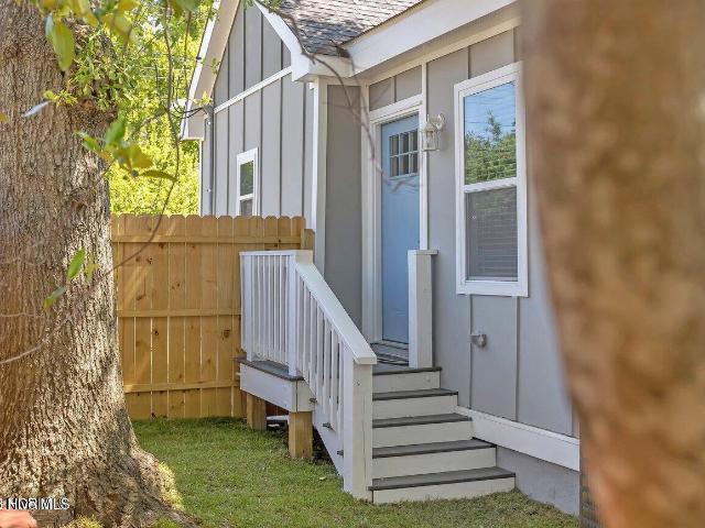 800 S 9th Street