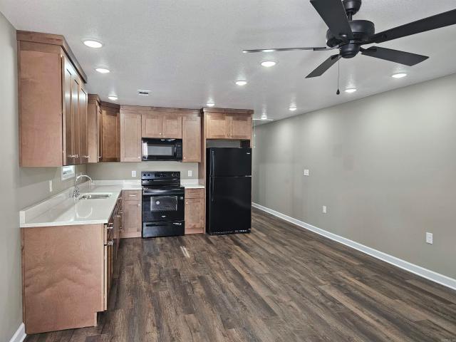 800 S 3rd Avenue