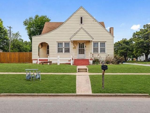 800 S Bickford Ave, El Reno, OK 73036