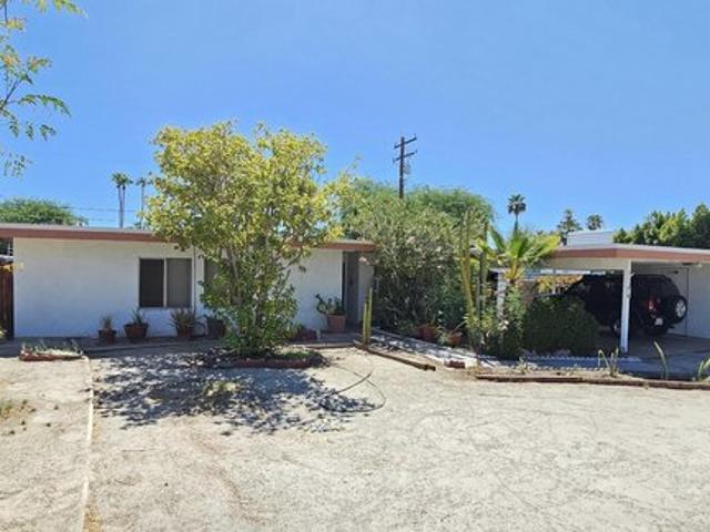 800 S Calle Santa Cruz, Palm Springs, CA 92264