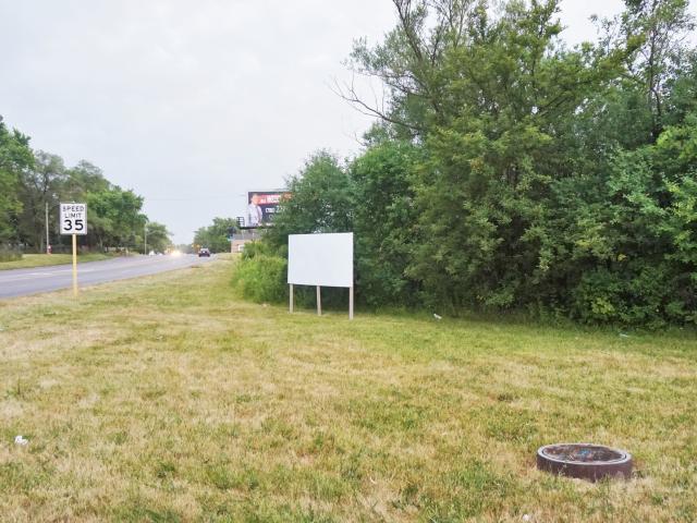 800 S Green Bay Road