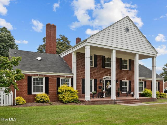800 S Howard Circle