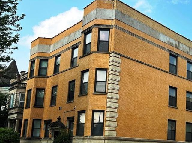 800 S Independence Blvd Apt 3, Chicago, IL 60624