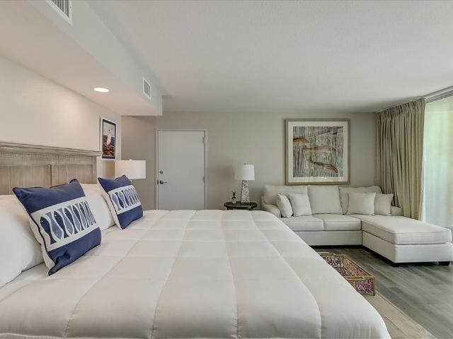 Condo: MLS #473881